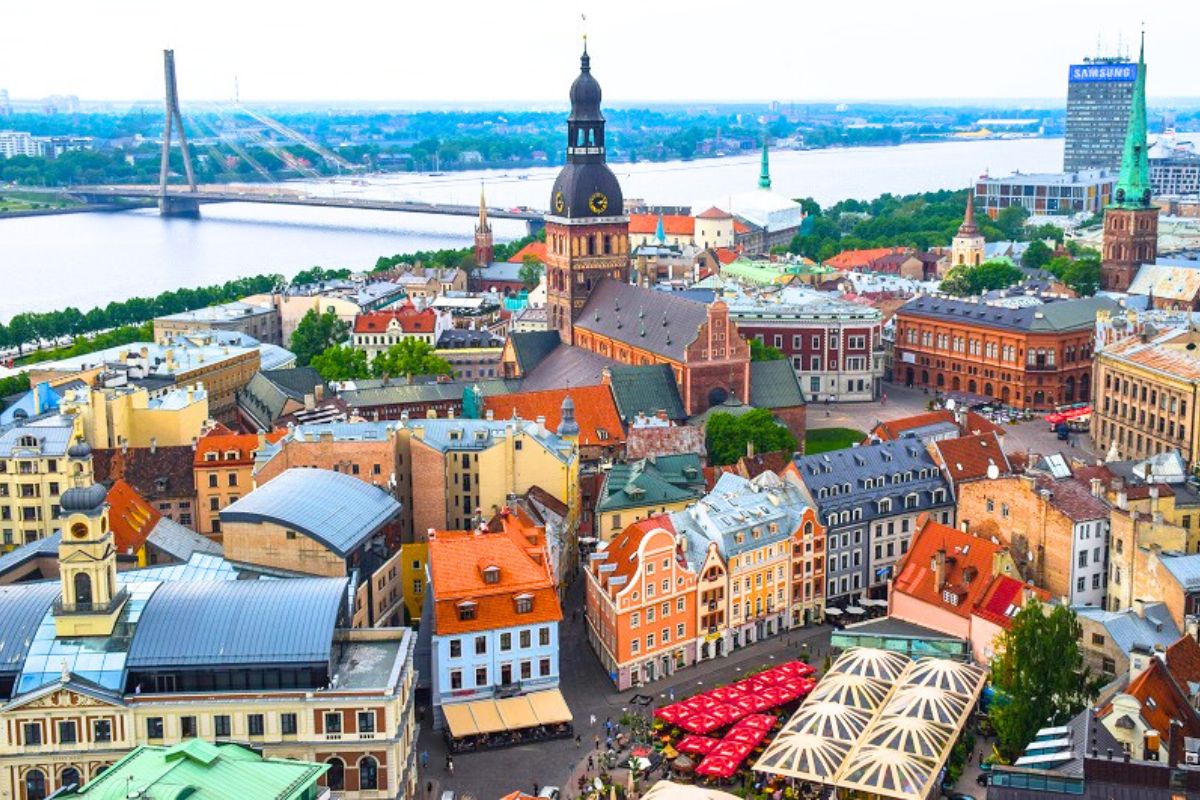 Guide to running in Riga for Travelers